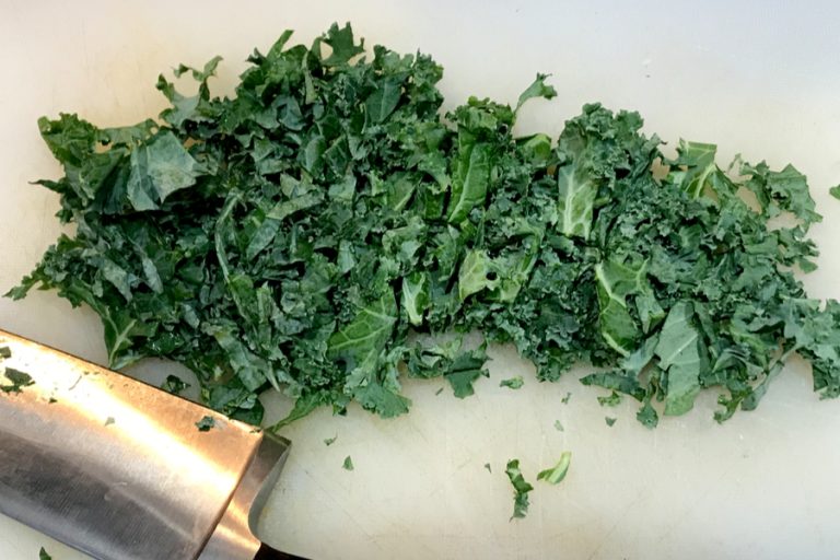chopped kale - Make Your Meals